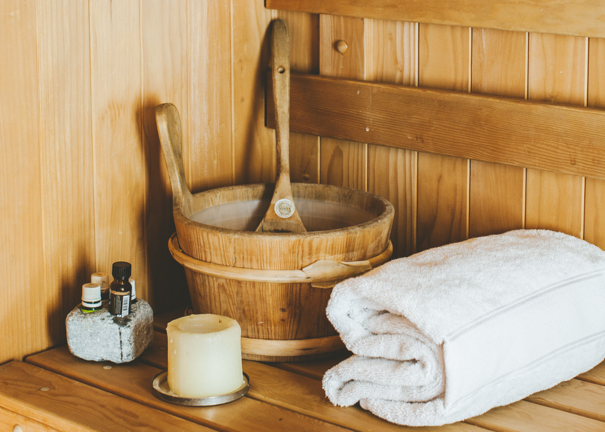 The Fascinating Ways People Bathe Around the World - GlobeIn Blog